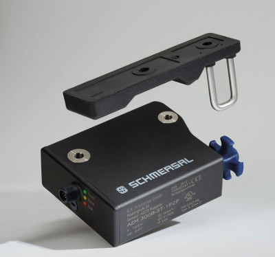 Schmersal | AZM300 Solenoid Latching Keyed Interlock Switch - Control ...
